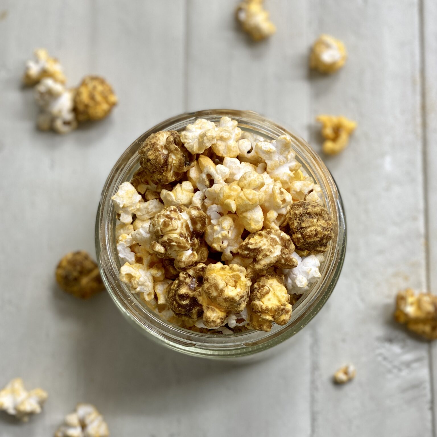 Cheddar Cheese & Caramel - Salty Pop Popcorn